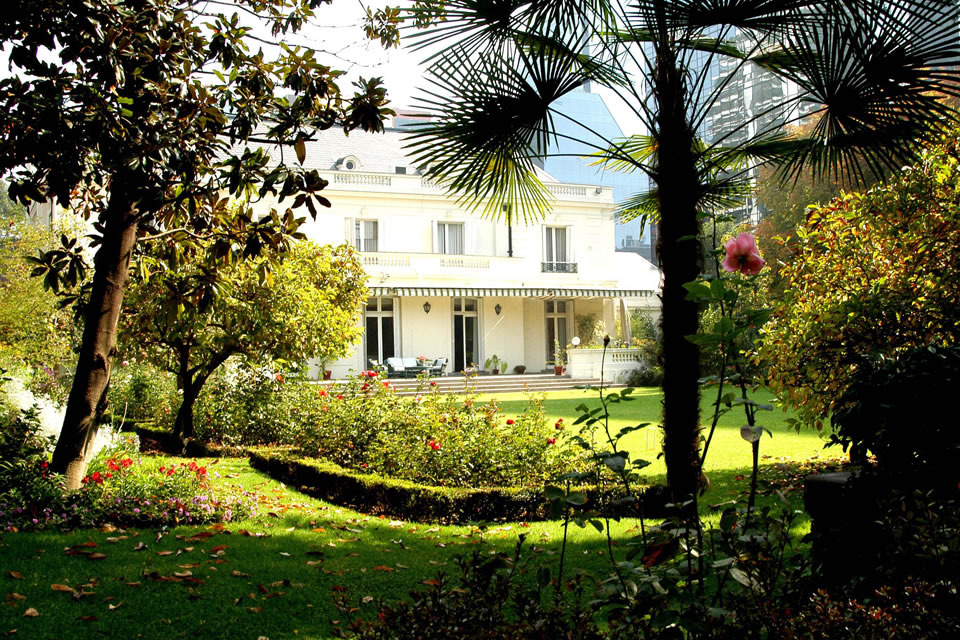 Chef needed at British embassy Santiago - GOV.UK