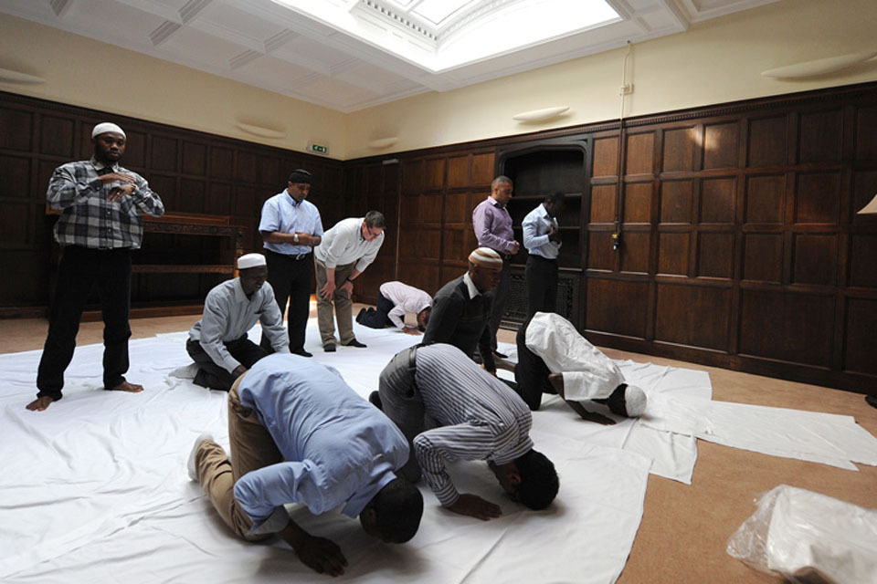 Muslim troops gather for religious conference - GOV.UK
