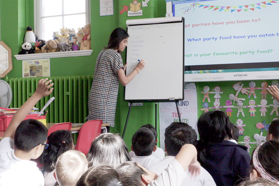 Record Number Of Teachers In Englands Schools Gov Uk