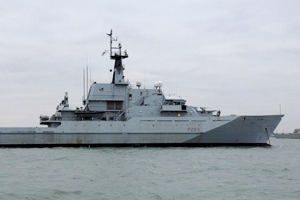 HMS Mersey rescues sailor from yacht blaze - GOV.UK