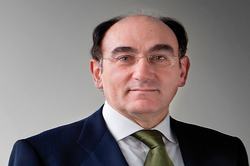 President of Iberdrola, Spain, becomes an honorary Commander of the ...