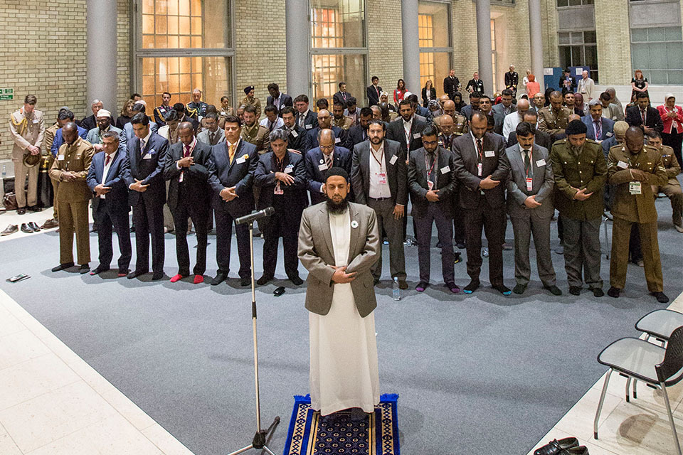 Armed Forces Muslim Forum supports #WalkTogether at Iftar event - GOV.UK