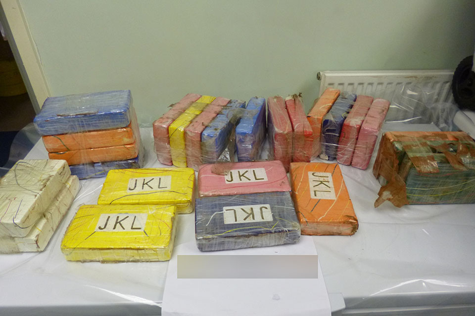 Cocaine seized by Border Force at Tilbury - GOV.UK