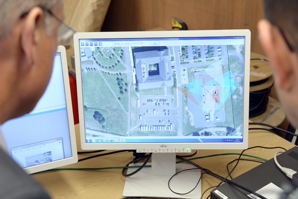 Plug and play autonomous sensors - GOV.UK