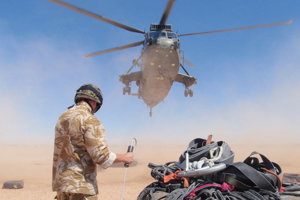 IN PICTURES: Navy pilots train for Helmand in Californian desert - GOV.UK