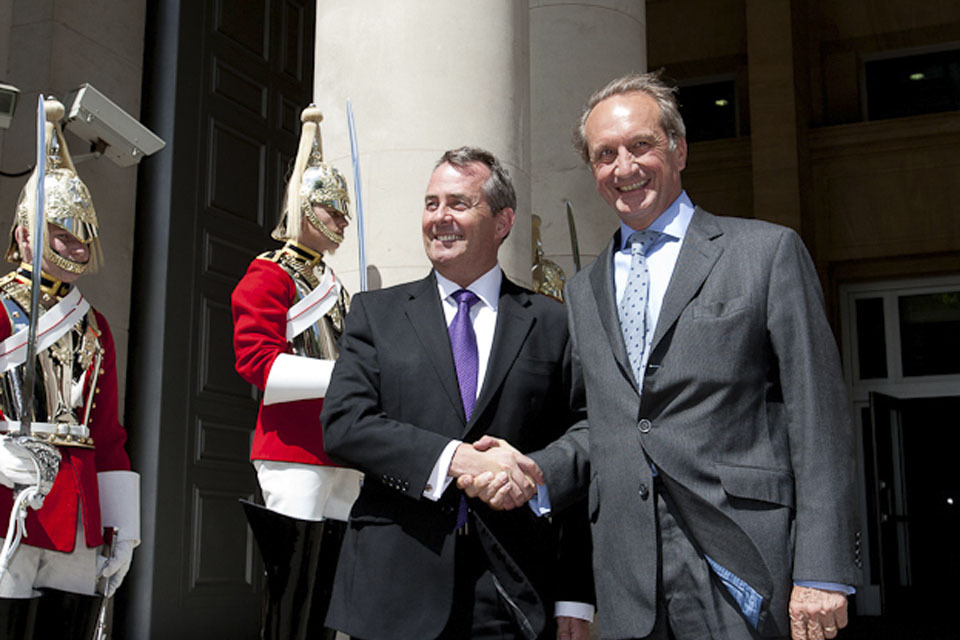 UK and France make final step towards co-operation treaty - GOV.UK