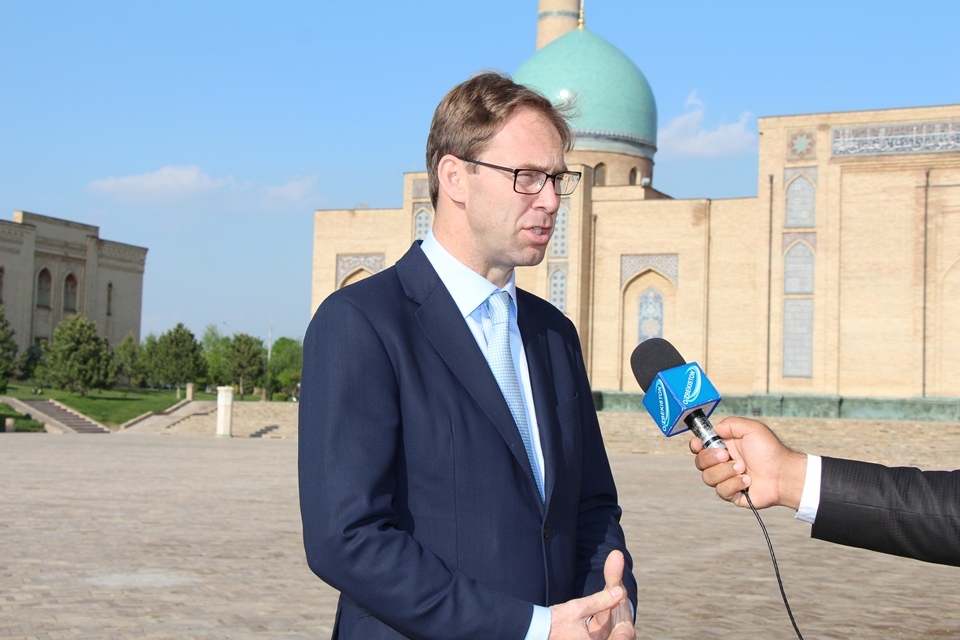 British Parliamentary Under Secretary of State visits Uzbekistan - GOV.UK