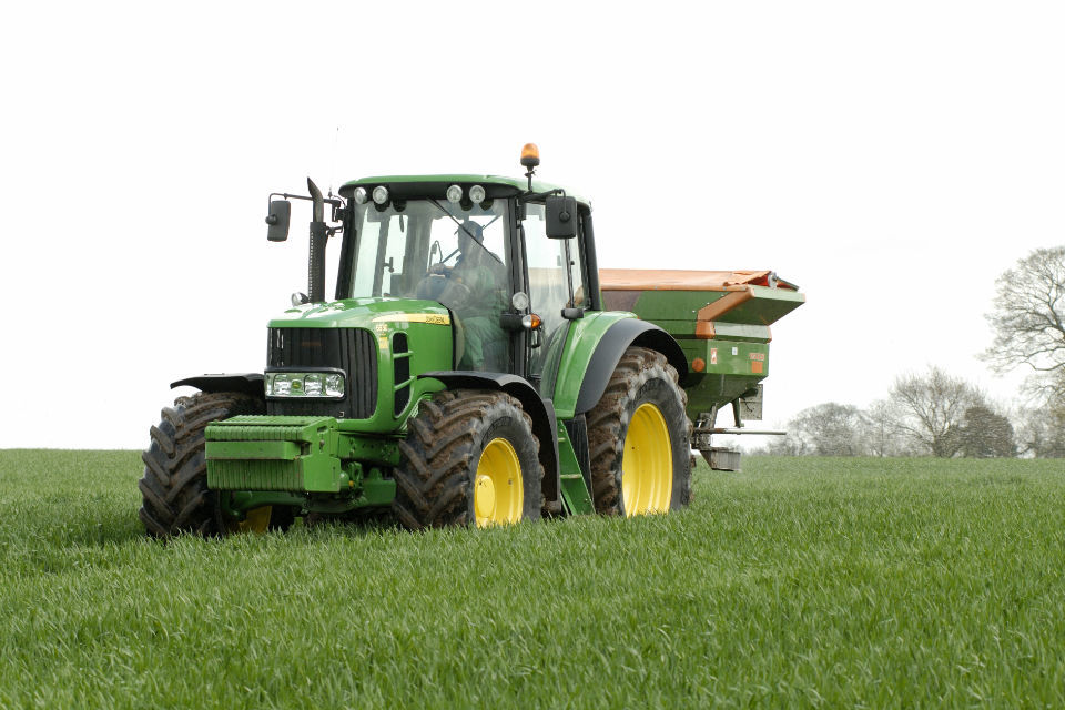 New guide for farmers to help reduce air pollution from ammonia - GOV.UK