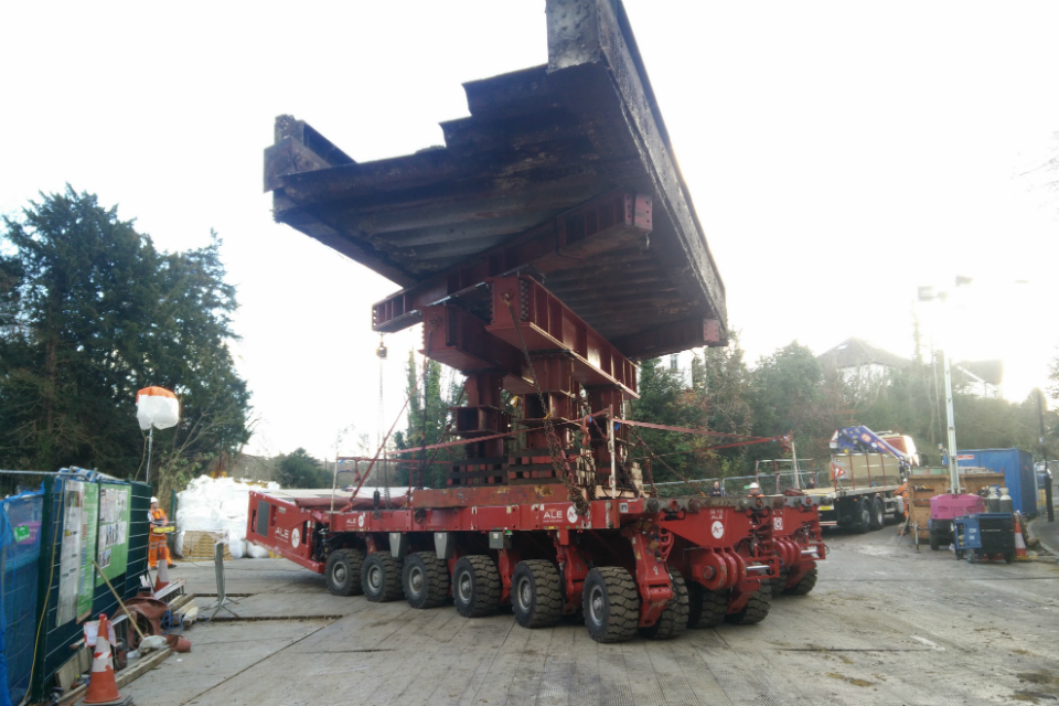 M6 bridge on the move in 24-hour operation this weekend - GOV.UK