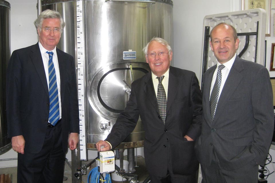 Bob Neill raises a glass to the Great British pub on a visit to Kent ...