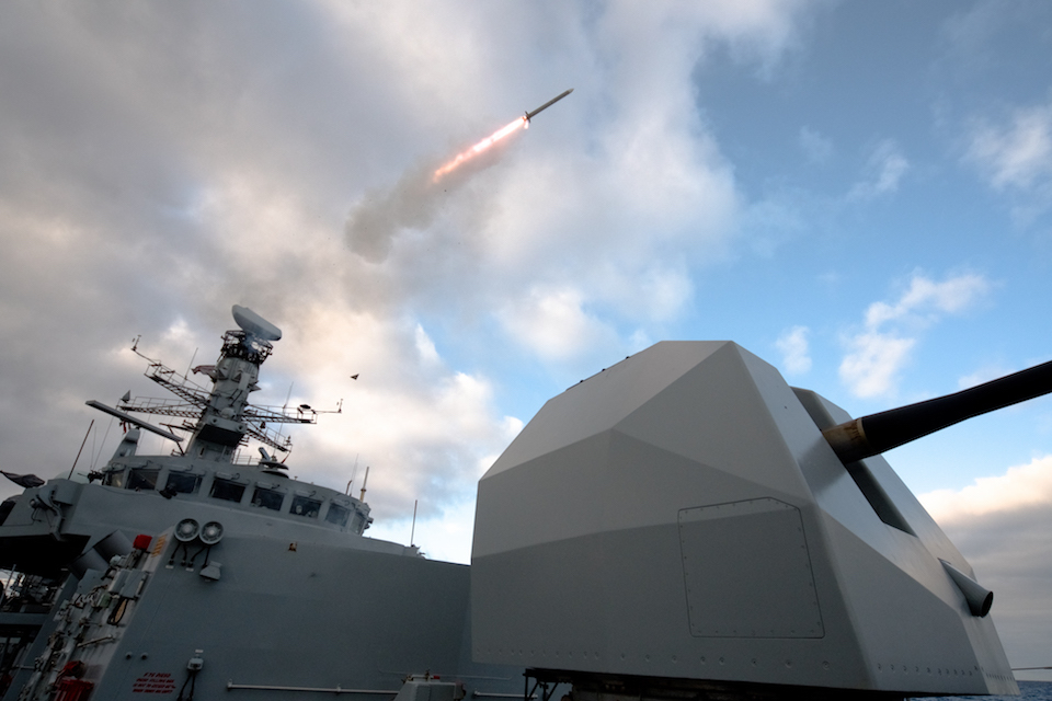 Sea Ceptor missile test firing complete at sea - GOV.UK