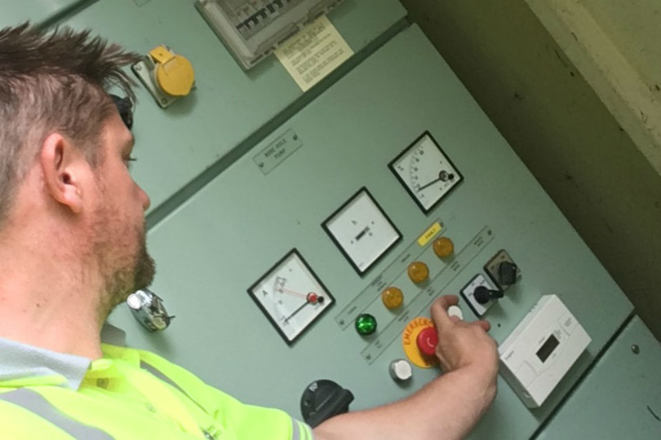 Water scheme keeps River Slea flowing - GOV.UK