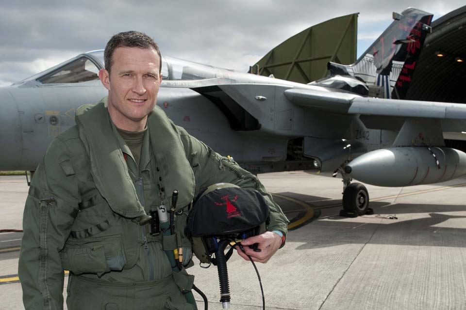 RAF airman receives top French medal - GOV.UK