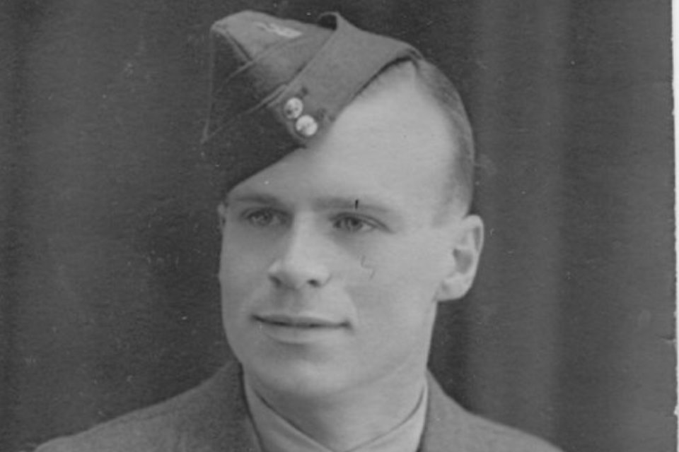 Royal Air Force World War 2 hero's final resting place identified - GOV.UK