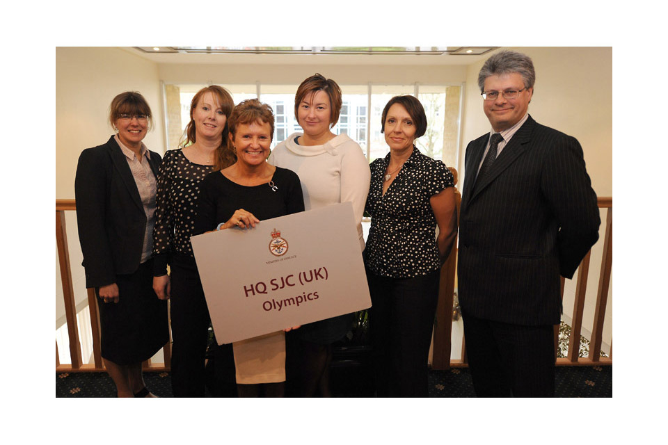 MOD shines at the Civil Service Awards - GOV.UK