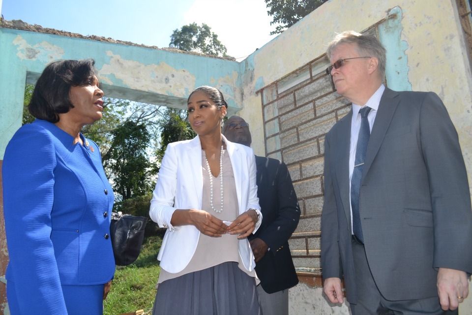 High Commission presents 4 million dollars to Homestead Home for Girls ...
