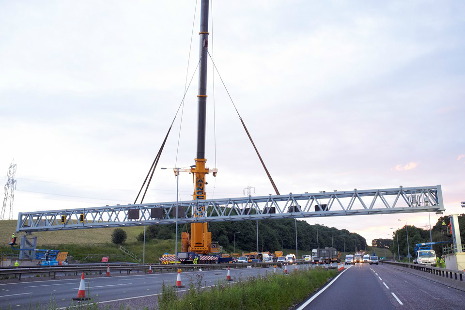 [Withdrawn] Superspan gantries arrive on M62 for smart motorway project ...