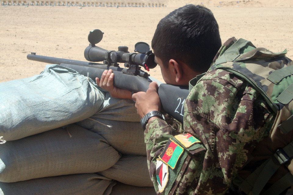 UK riflemen train Afghan army snipers - GOV.UK