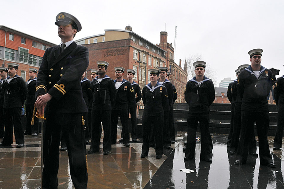 HMS Manchester visits Merseyside before decommissioning - GOV.UK