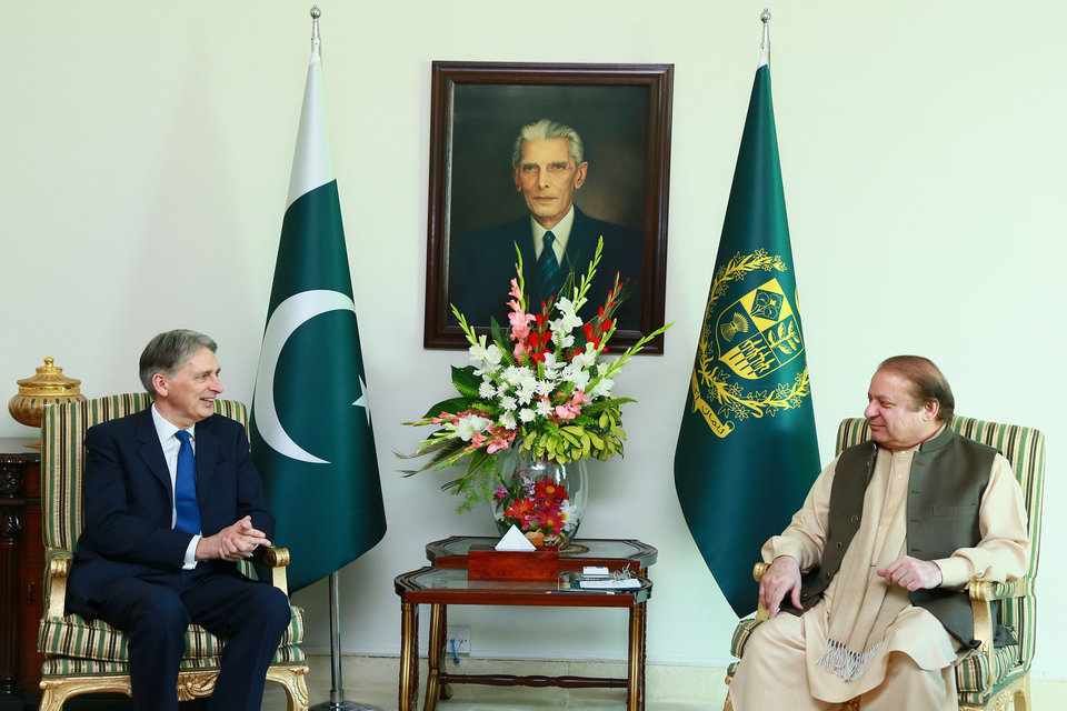 Foreign Secretary visits Pakistan - GOV.UK