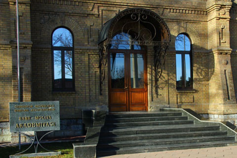 British expert holds a master class on Finance in Tashkent - GOV.UK