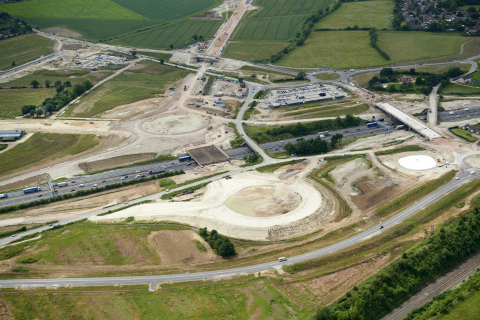 M1 closures in Bedfordshire: demolition of two bridges as part of £162m ...