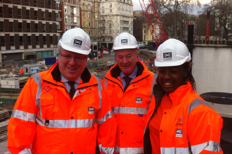 Transport Secretary congratulates 400th Crossrail apprentice - GOV.UK