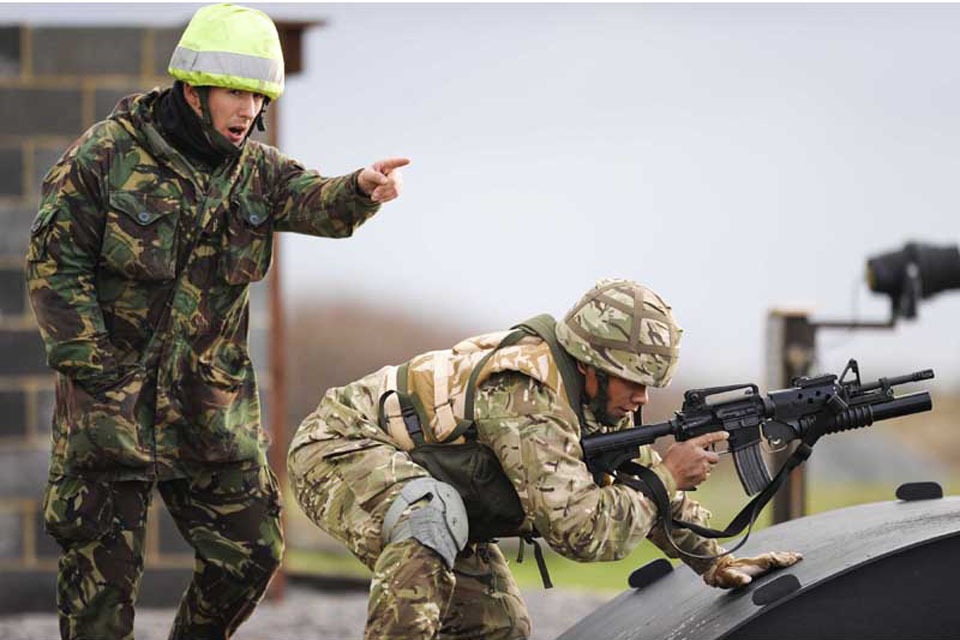 RAF trains Tongan troops for Afghanistan - GOV.UK