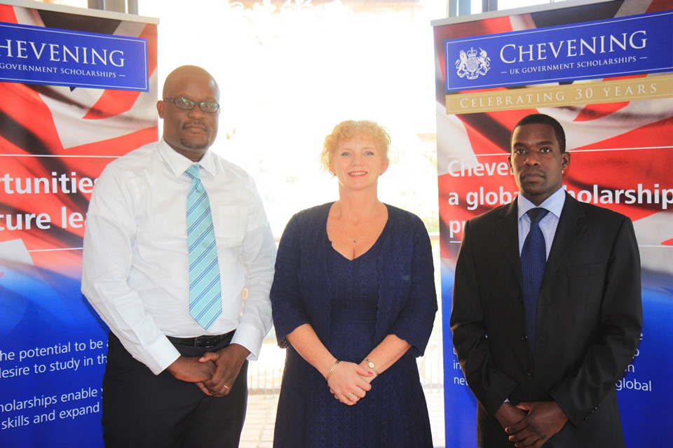 High Commissioner presents Chevening awards - GOV.UK