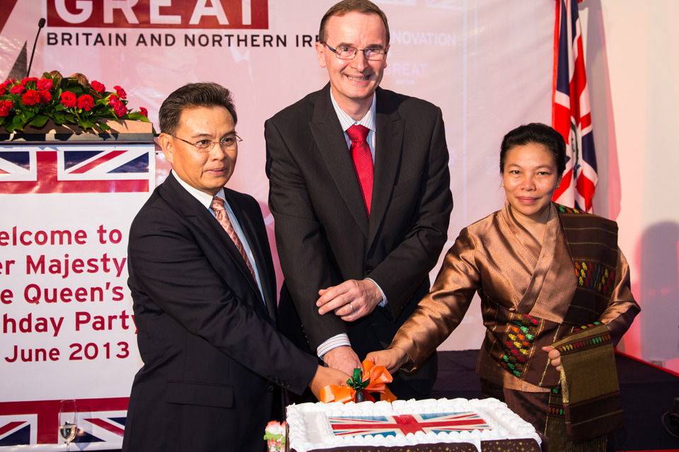 Foreign Secretary delivers message at Queen's Birthday Party - GOV.UK