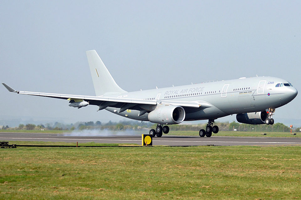 RAF's largest ever aircraft arrives in the UK - GOV.UK