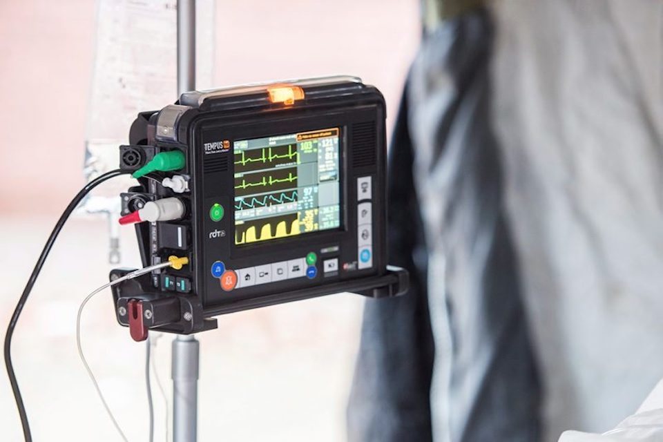 MOD signs £14 million contract for lifesaving medical technology - GOV.UK