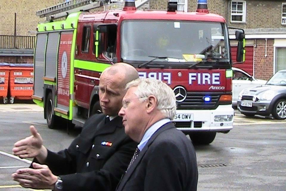 Fire Minister Bob Neill visits Bromley Fire Station - GOV.UK
