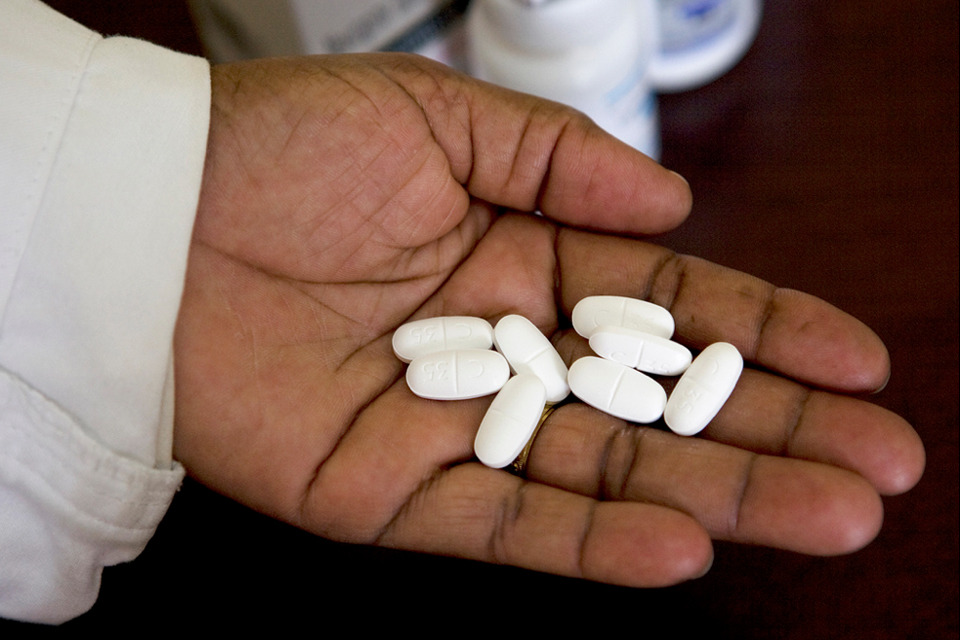 DFID Research: Drugs for Neglected Diseases seeks HR Coordinator - GOV.UK