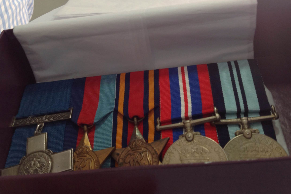 British government to present 1946 George Cross medal - GOV.UK