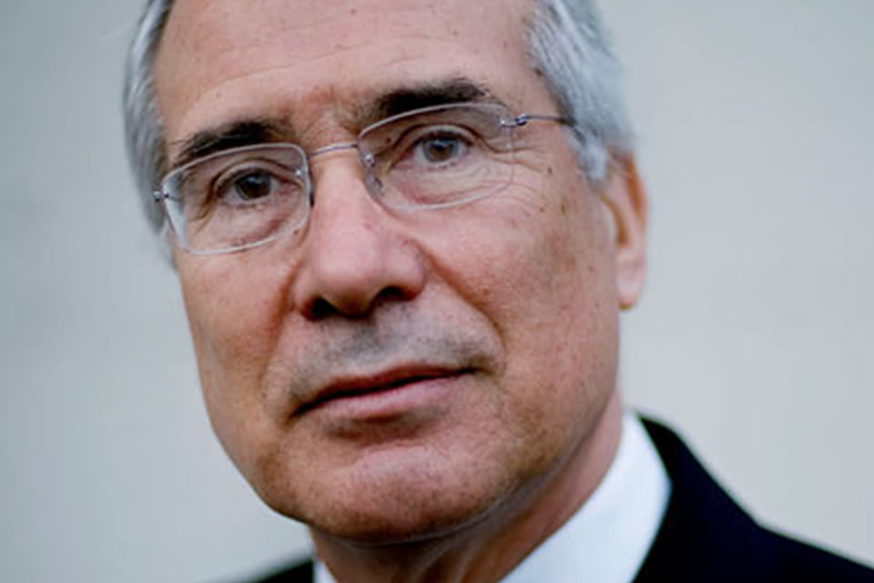 Lord Stern visits Chile on the road to COP 21 - GOV.UK