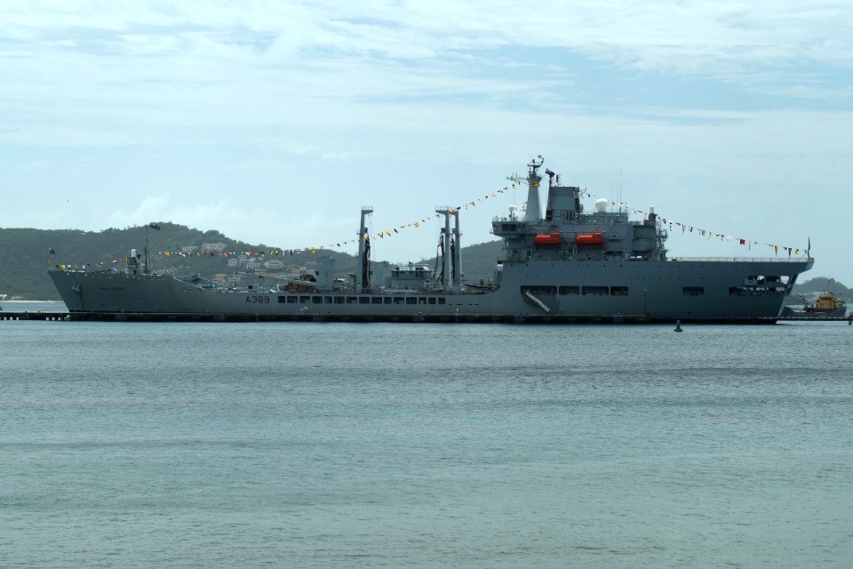 Wave Knight joins Grenada for 40th Independence Celebrations - GOV.UK