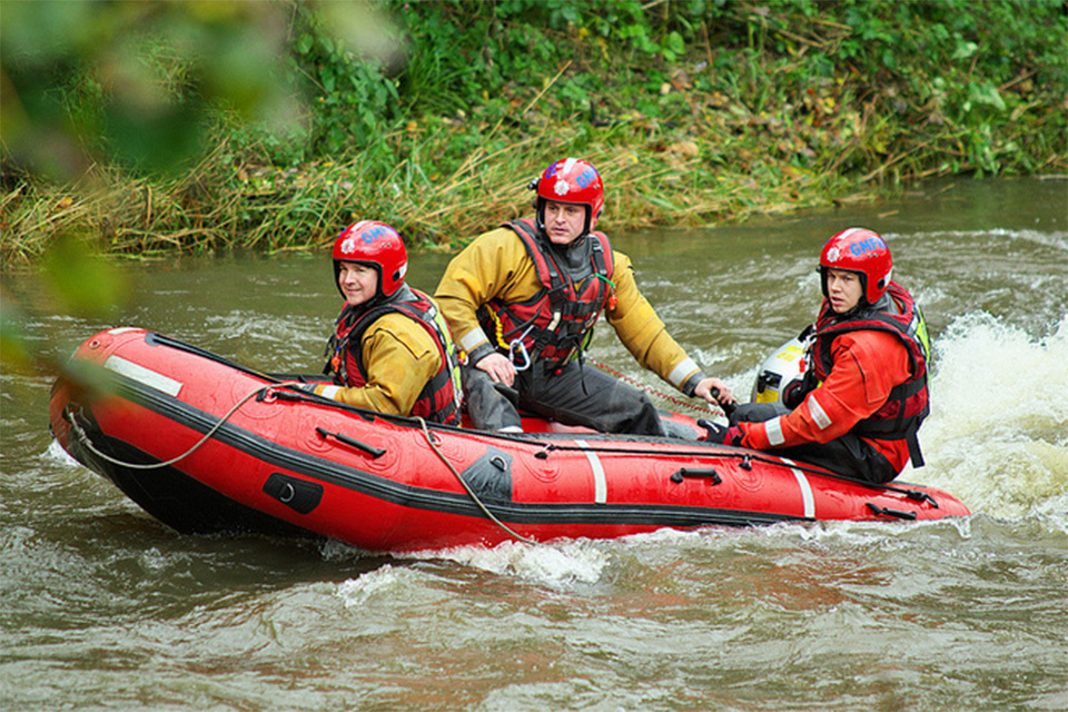 Almost £1 million awarded to 66 water rescue charities - GOV.UK