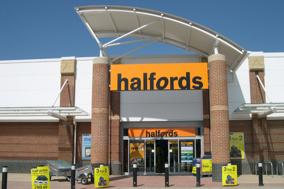 Green light for driving tests at Halfords - GOV.UK
