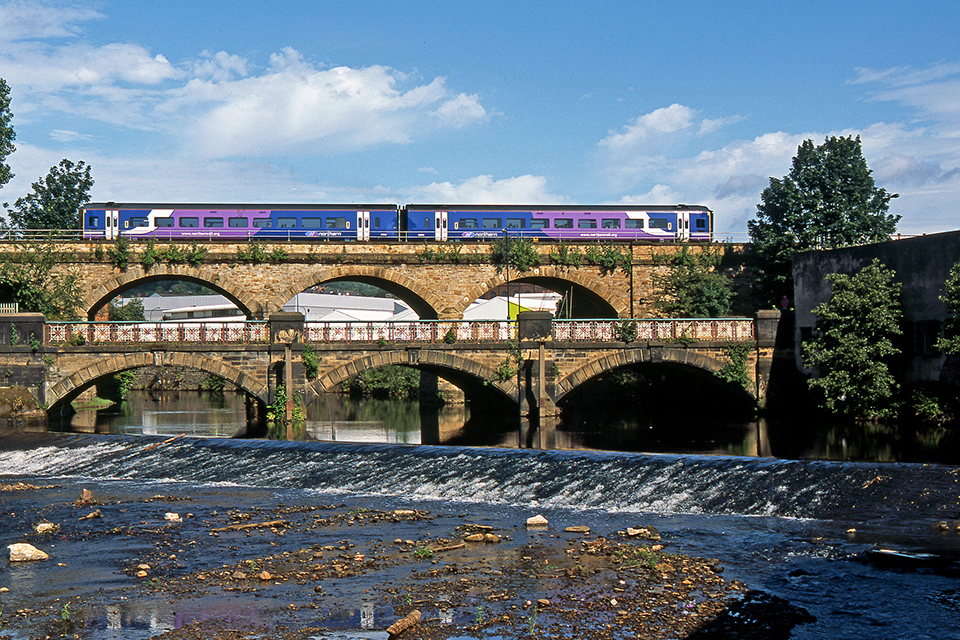 New plan to secure rail services for the north - GOV.UK