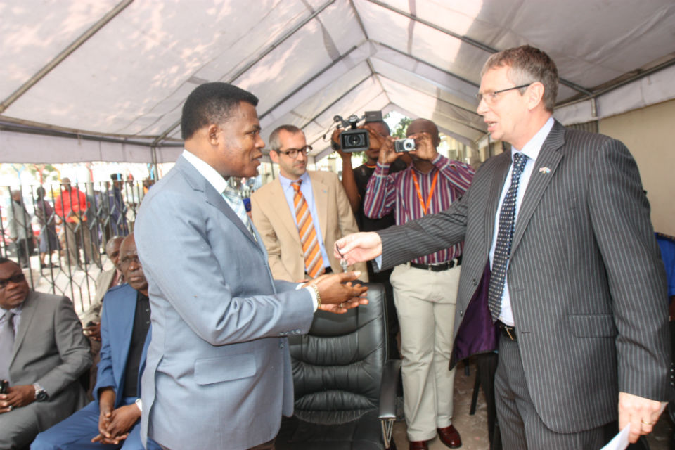 DFID hands over renovated building to the DRC Ministry of Interior - GOV.UK