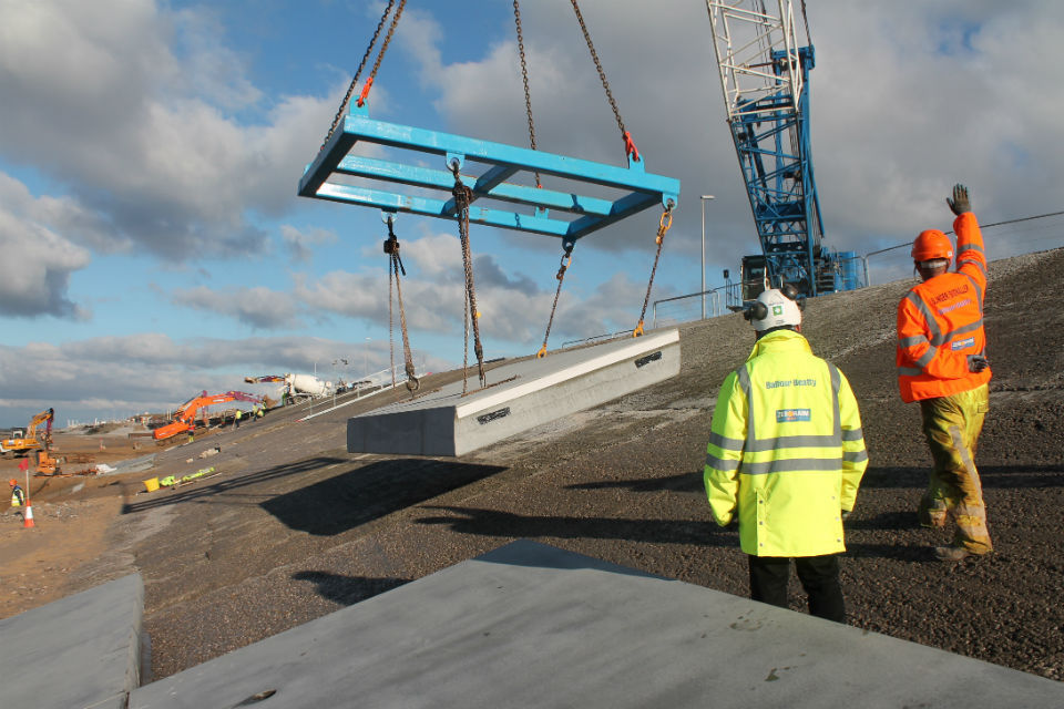 Earlier flood protection for thousands of homes in the North West - GOV.UK