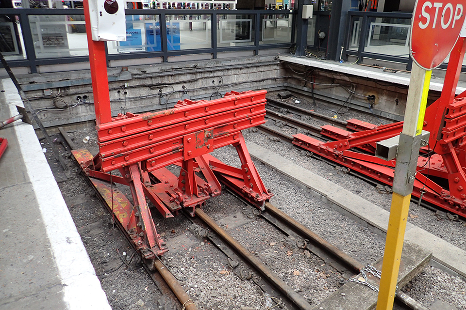 [Withdrawn] Buffer stop collision at Kings Cross - GOV.UK