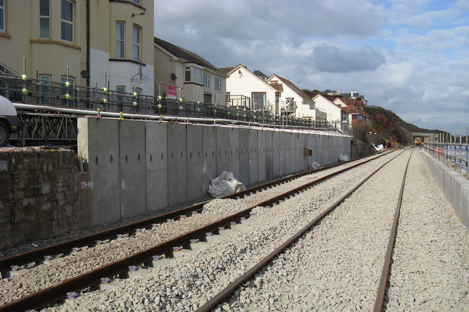 New public sector boost for UK steel - GOV.UK