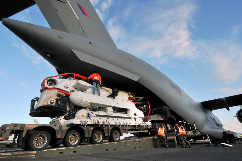 Navy-based submarine rescue system goes airborne - GOV.UK