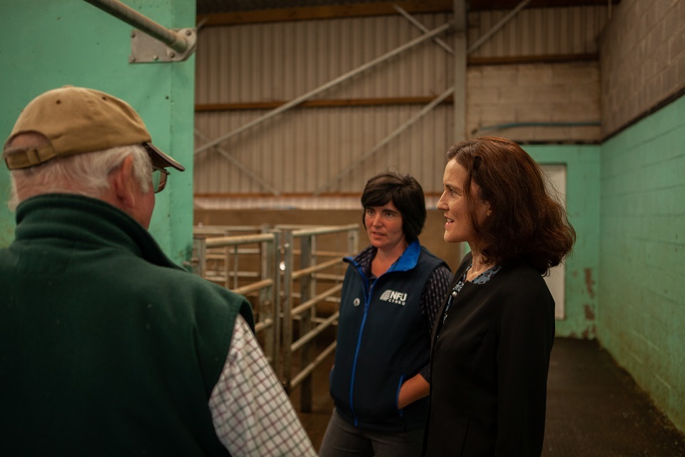 Environment Secretary champions Welsh food and farming industry - GOV.UK