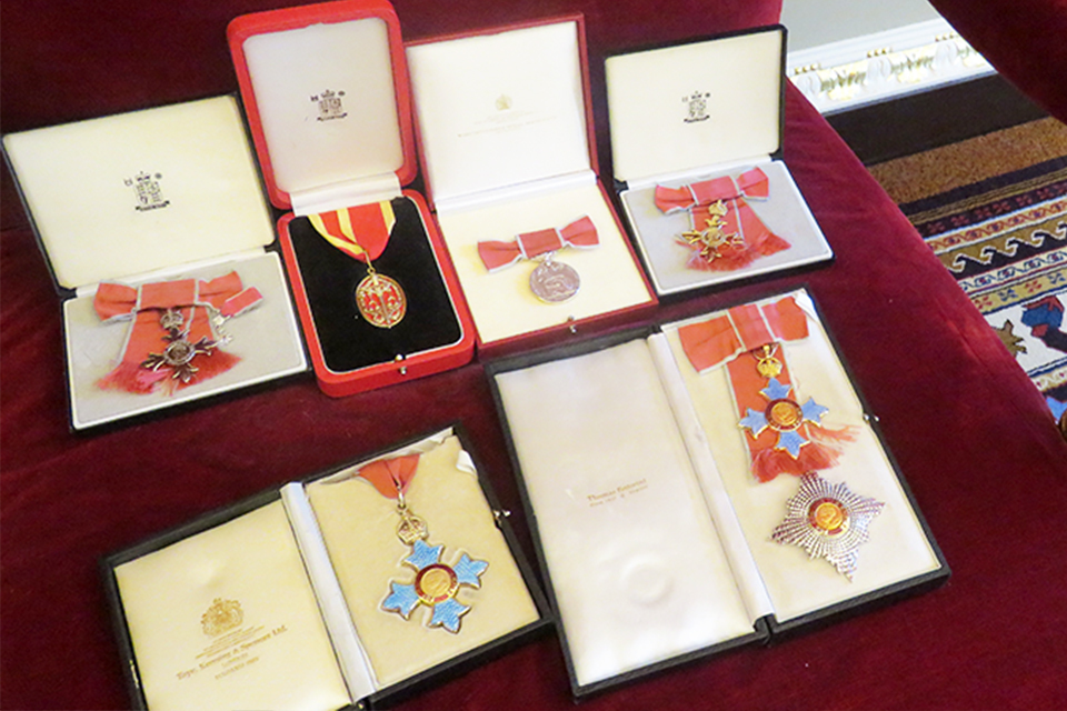 Welsh Secretary celebrates achievements of New Year’s Honours ...