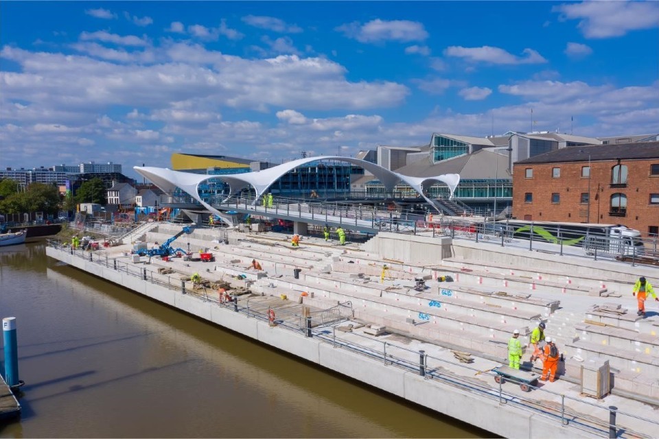 The name of Hull's new bridge is announced - GOV.UK