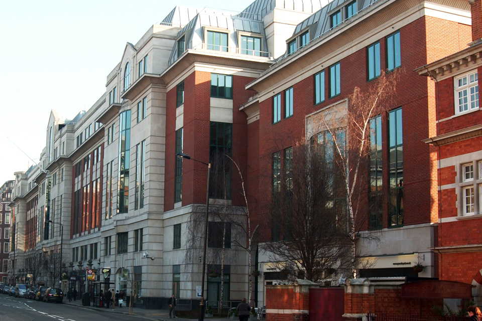 DfT announces 650 roles to be created in Birmingham and Leeds - GOV.UK