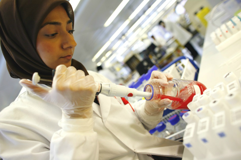 UK government sets out bold vision for the future of clinical research ...